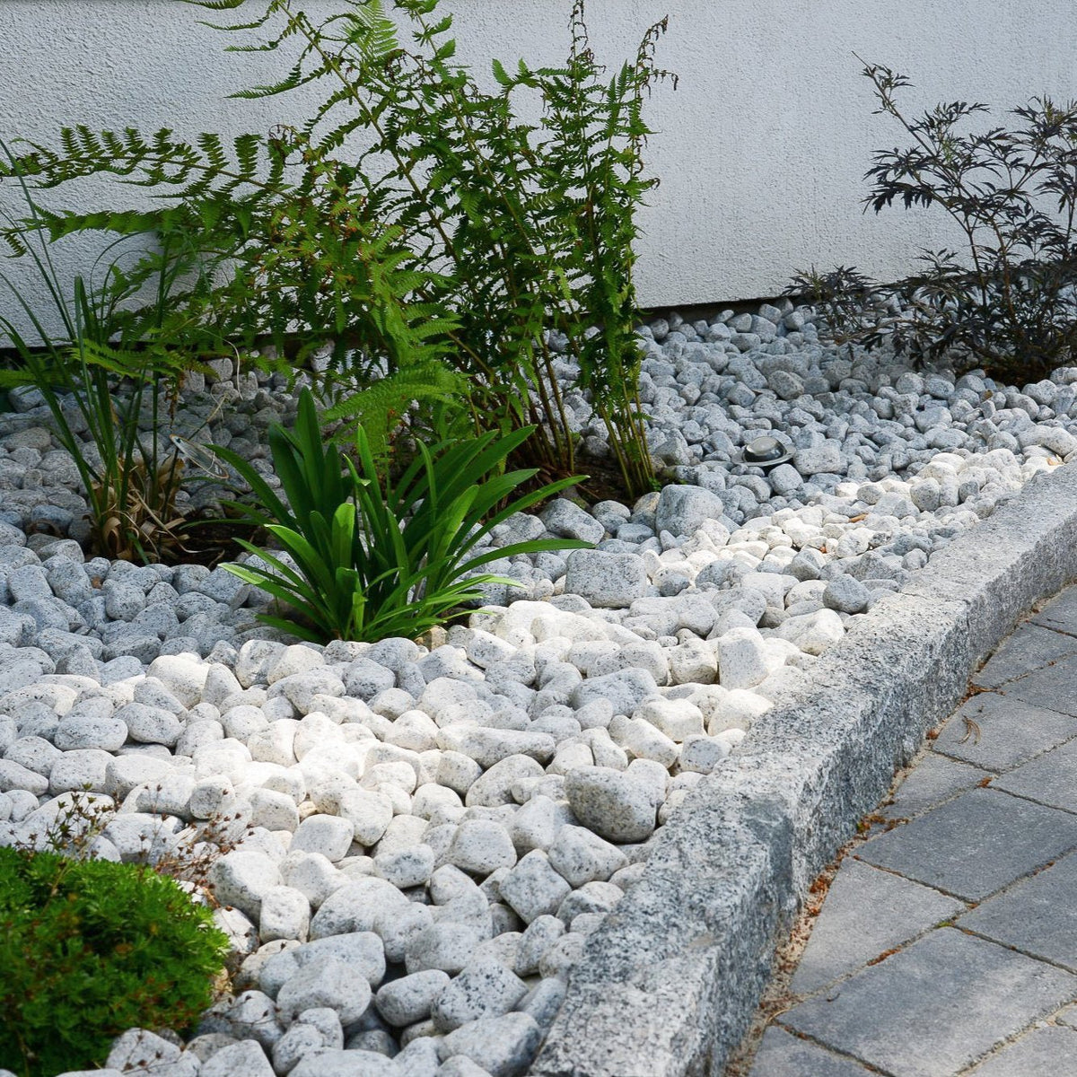 Dekorsten Bergama Granit Tumlad Grå - Stenbolaget